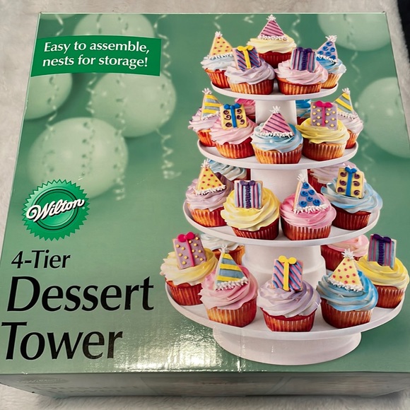 Wilton | Kitchen | Host Pick Wilton 4 Tier Dessert Tower | Poshmark